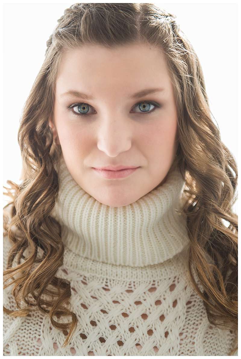 Modern Teen Studio Portraiture - Leslie Levine Photography