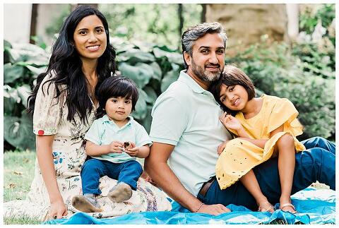 Manhattan Family Photos at Madison Square Park - Leslie Renee Photography